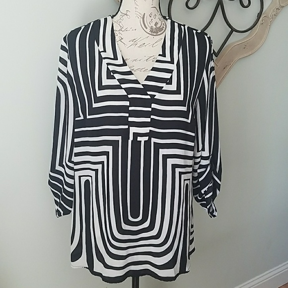 Roz & Ali | Tops | Roz Ali Top | Poshmark